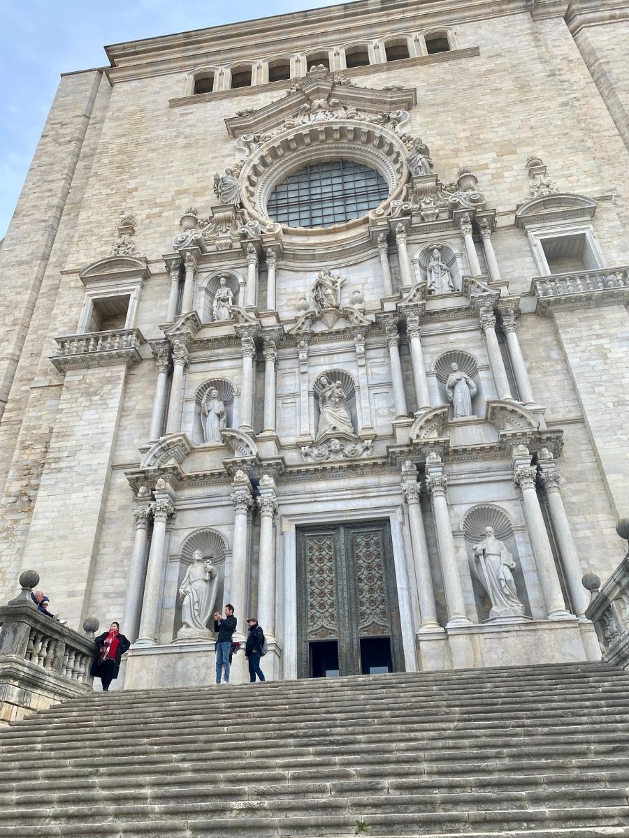 Girona Old Town: A Guide to History, Food, and Charm