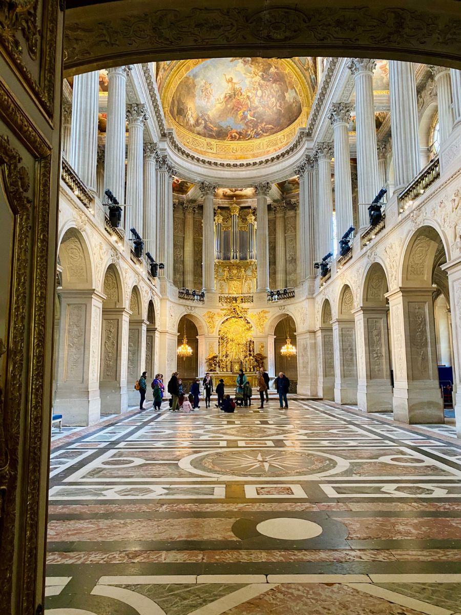 Is Versailles Worth Visiting? Honest Review + Travel Tips