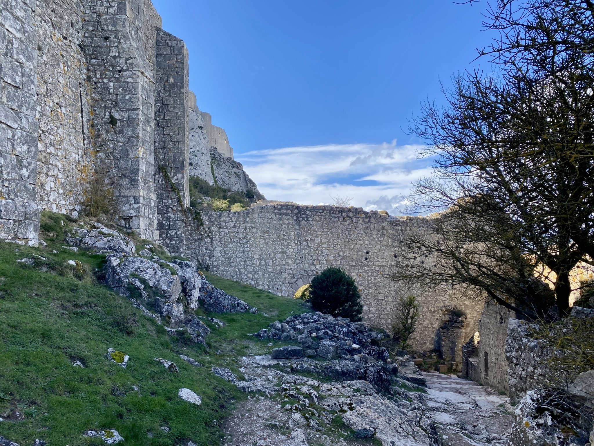 A Complete Guide to Visiting Peyrepertuse Castle: A Cathar Gem in the ...