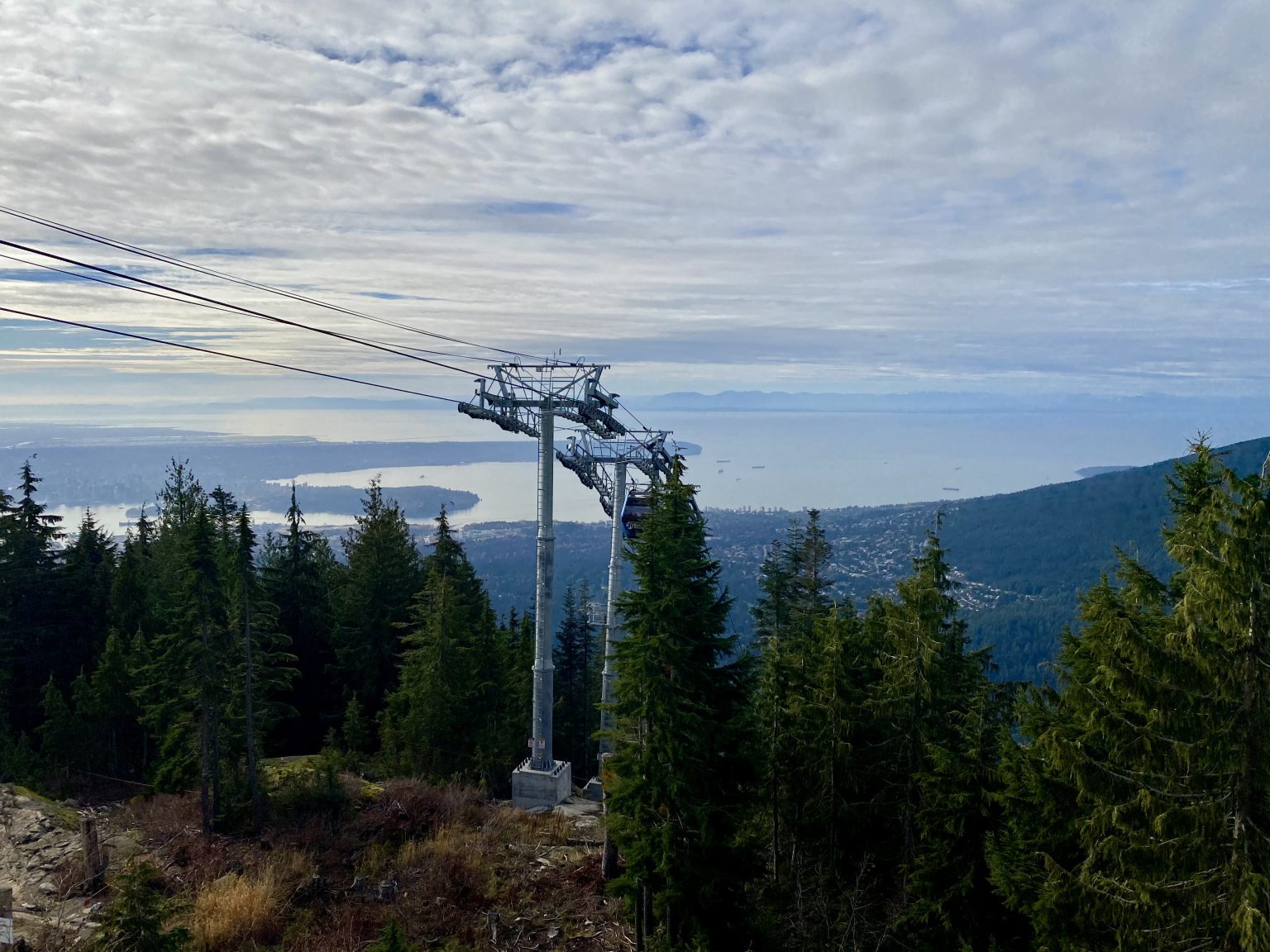 Grouse Grind Vancouver: Tips, Timing & Post-Hike Foodie Stops